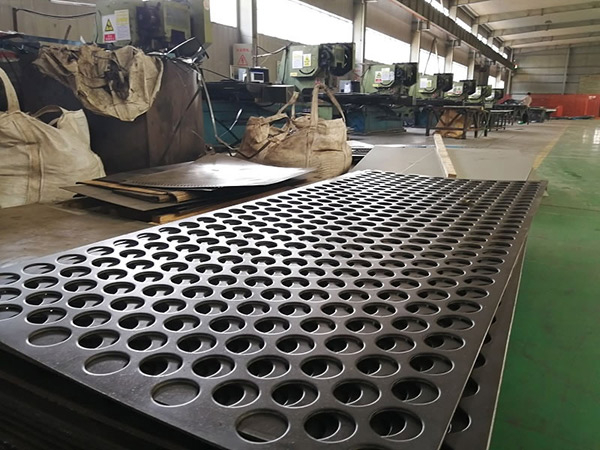 Round Hole Perforated Metal Mesh Manufacturers&Suppliers Factory China ...